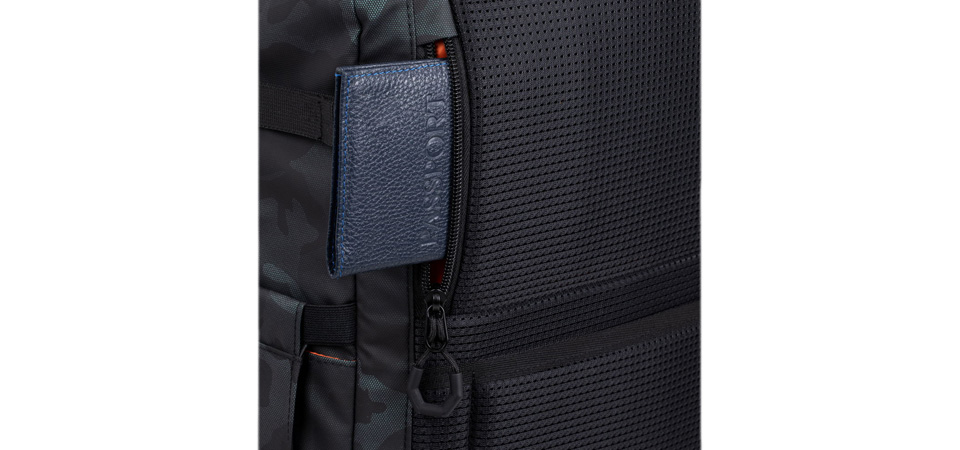 Buy Rivacase Sherwood 7661 17.3in Laptop Backpack [90042580] | PC Case ...