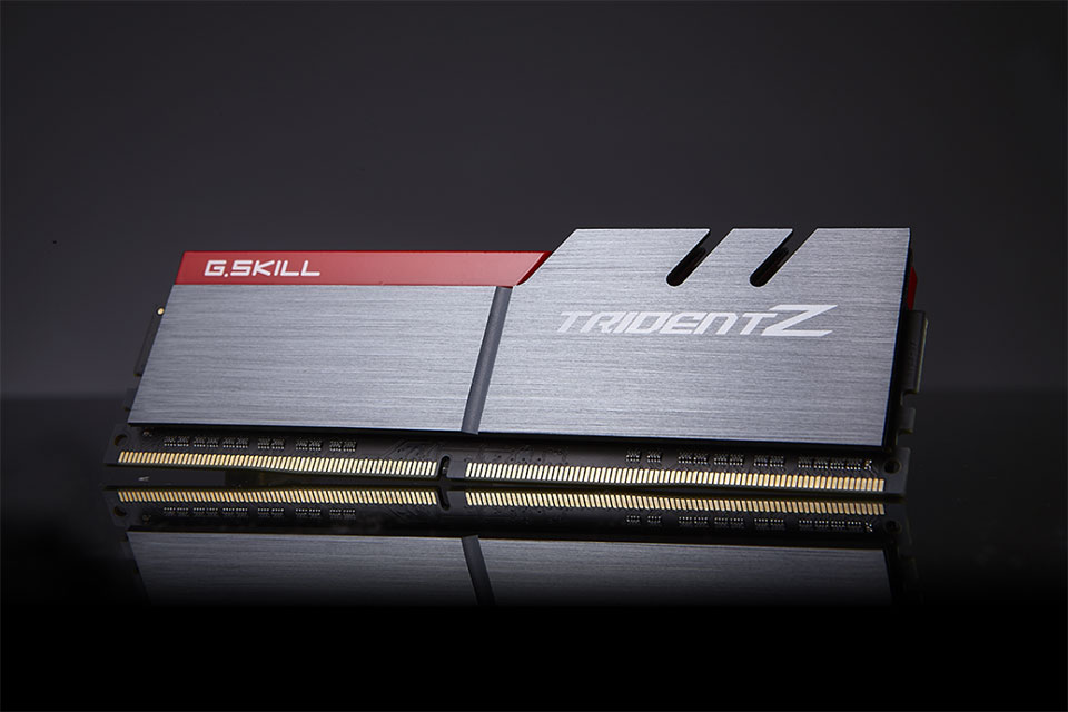 Buy G.Skill Trident Z F4-3200C16Q-32GTZ 32GB (4x8GB) DDR4 [F4-3200C16Q ...