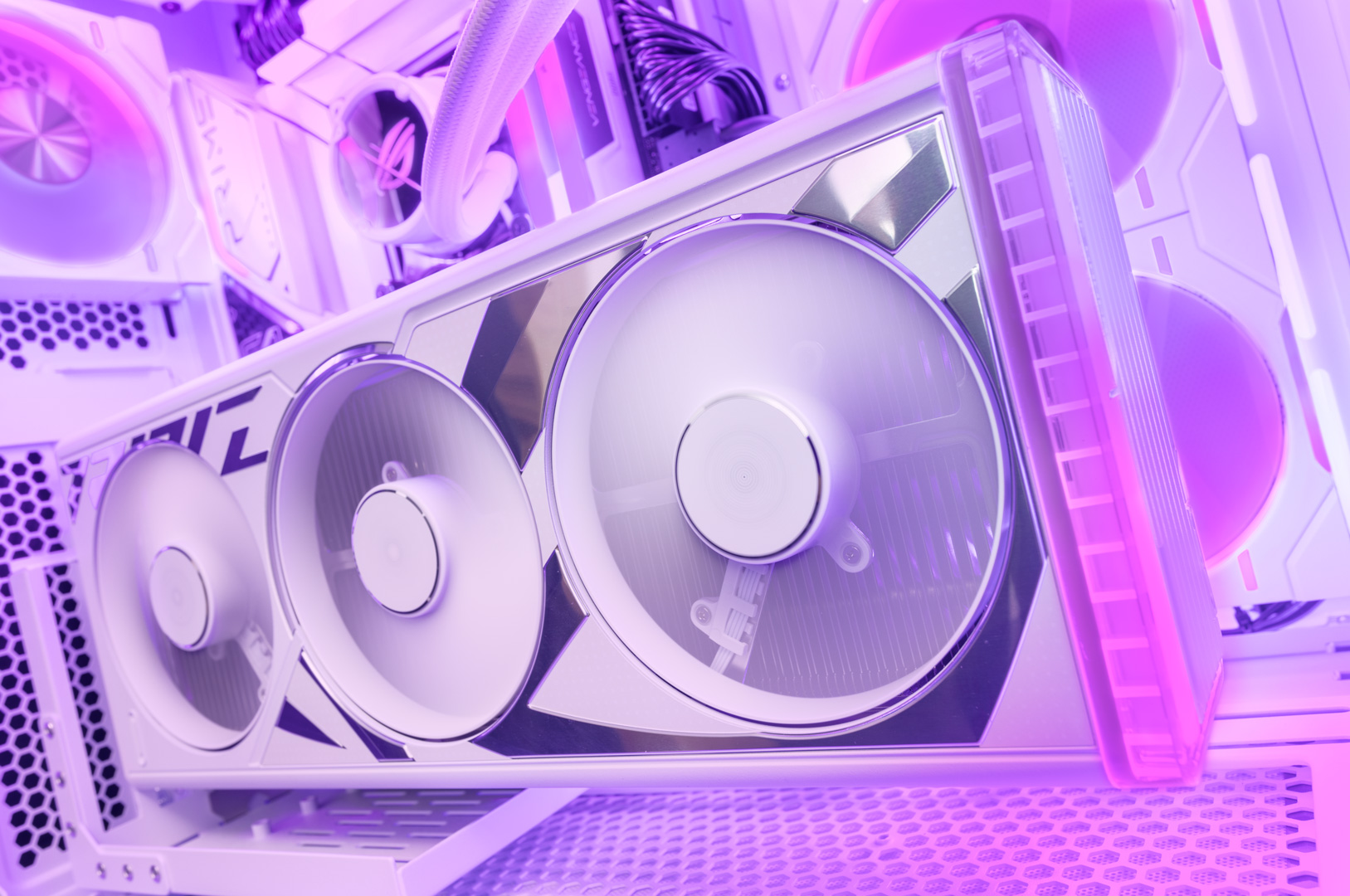 Buy PCCG Snowstorm 4080 Gaming PC [PCCG-SNW480] | PC Case Gear Australia